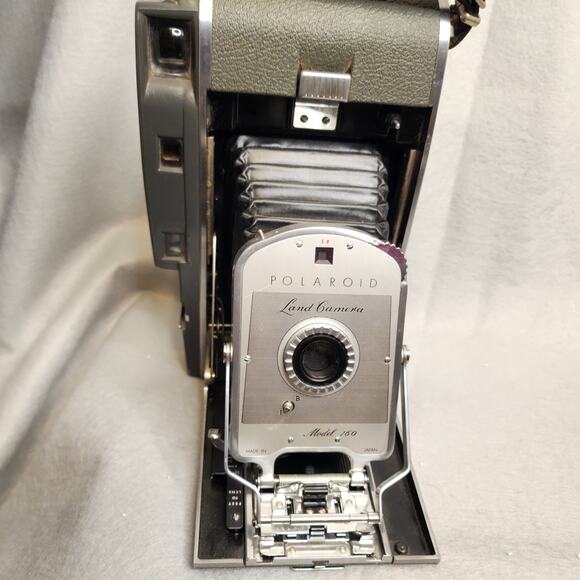 Polaroid | Cameras, Photo & Video | Polaroid Model 6 Land Camera 1960s ...